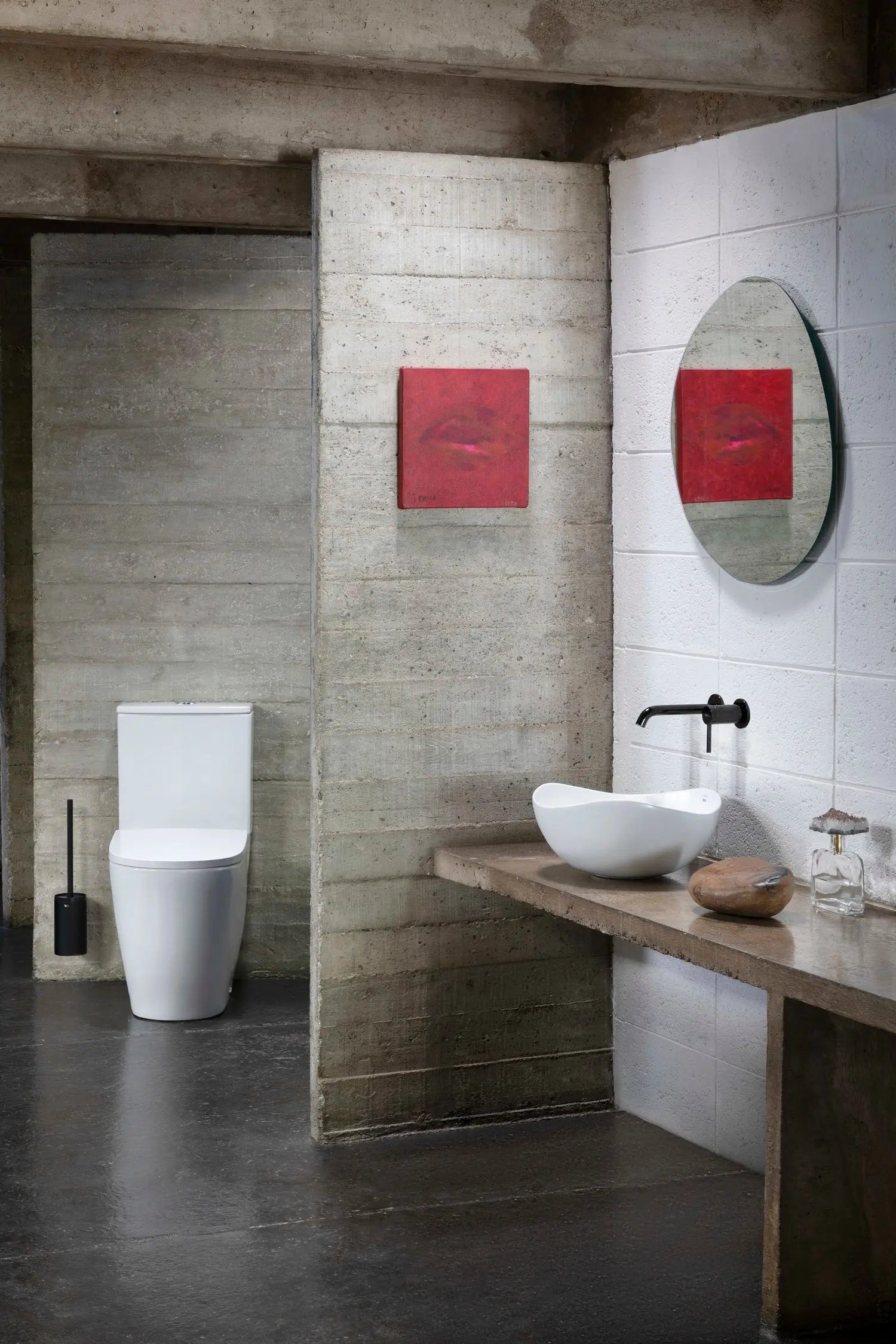 Ruy Ohtake by Roca Round Organic Porcelain vessel sink. – secretbathstore